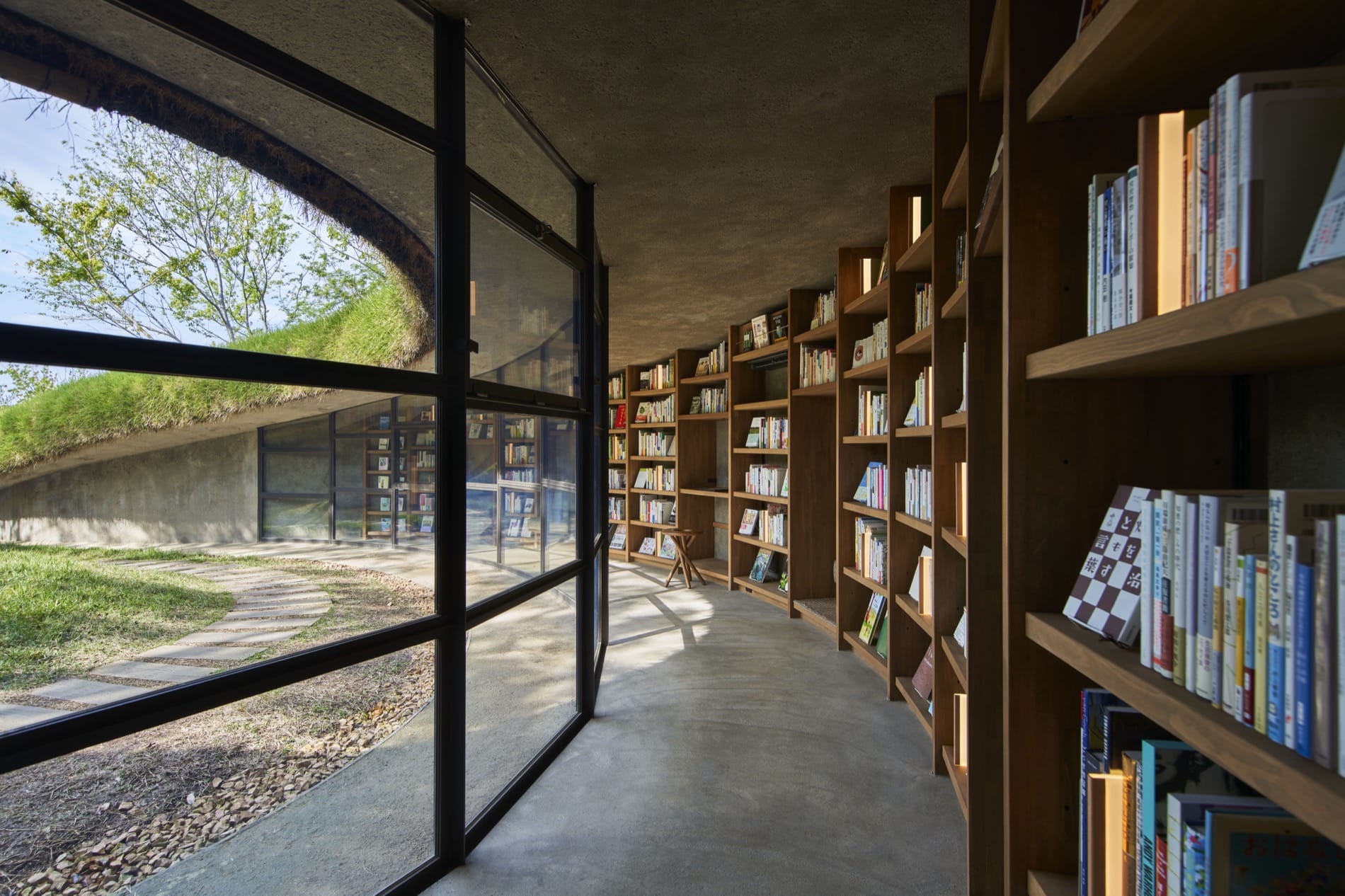 A submerged Japanese library by Hiroshi Nakamura & NAP as a ‘tranquil ...
