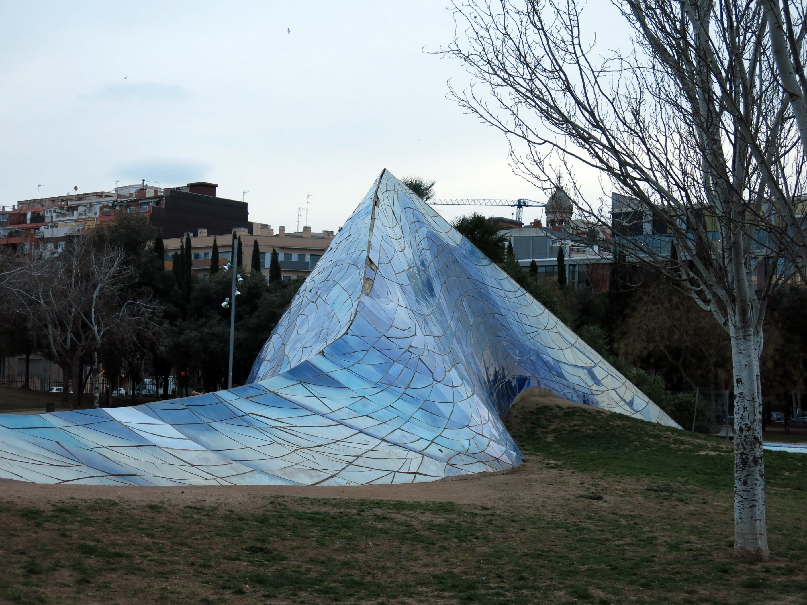 Monumental sculptor Beverly Pepper has died at age 97 | News | Archinect