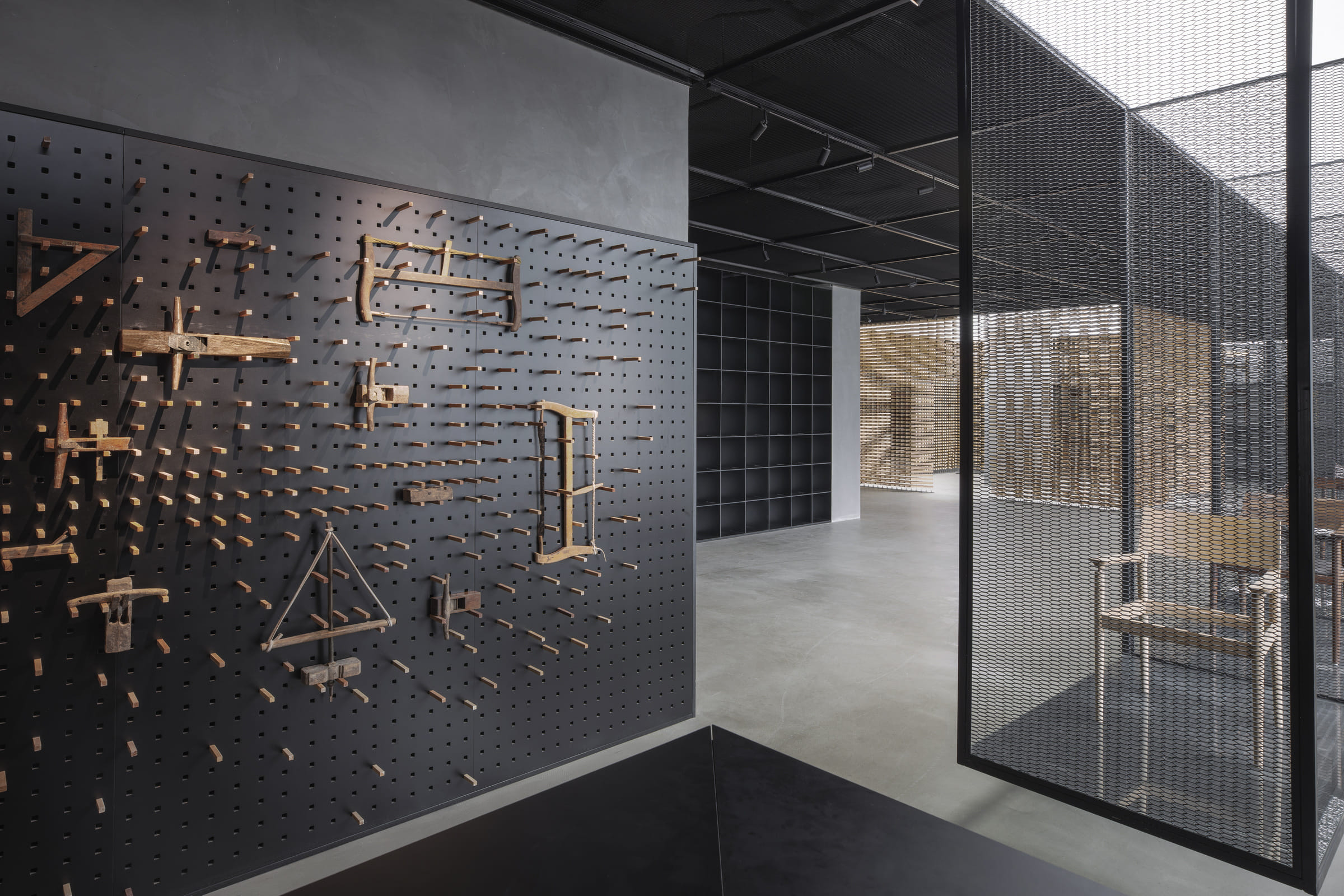 Shenzhen Qizhushe Workshop and Exhibition Space by YI+MU ｜Spiritual ...