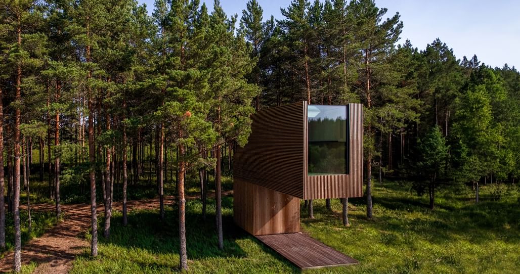 This cantilevering modular treehouse peeks into the Estonian wilderness ...
