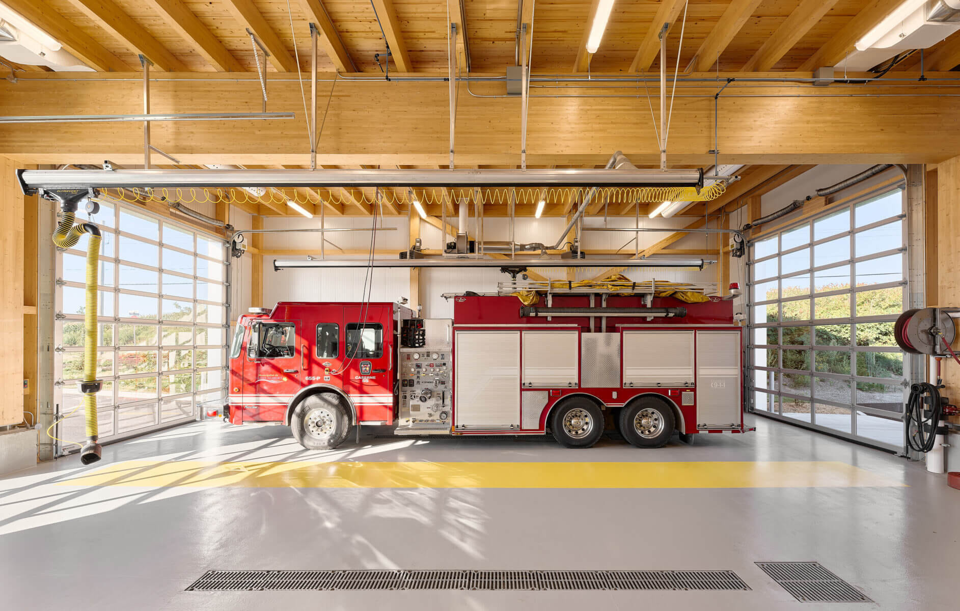 Take a look at the 18 French Canadian wood and timber projects honored ...