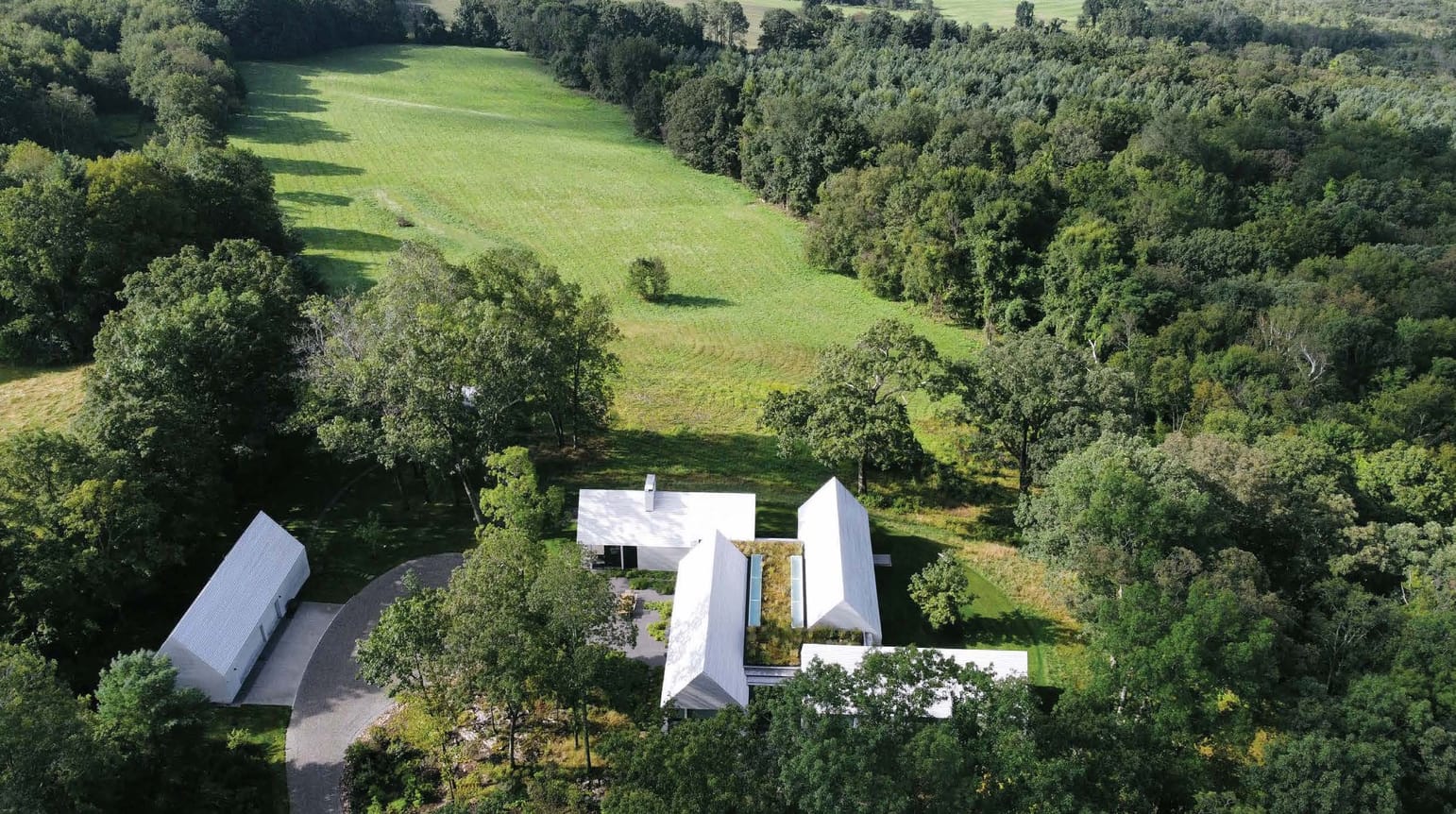 Five bespoke residences by Joeb Moore & Partners: Your Next Employer ...