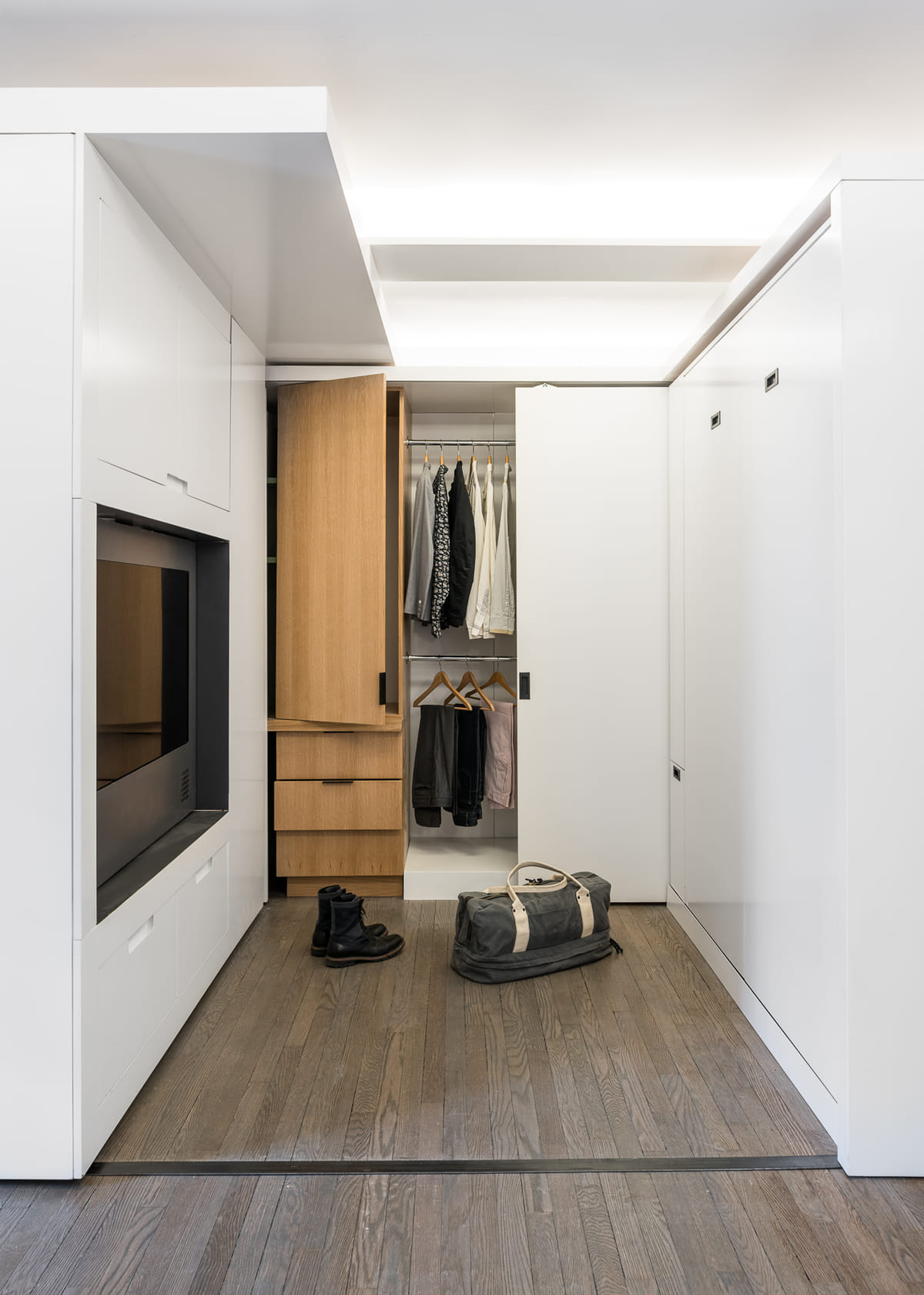 5 to 1 Apartment | Michael K. Chen Architecture | Archinect