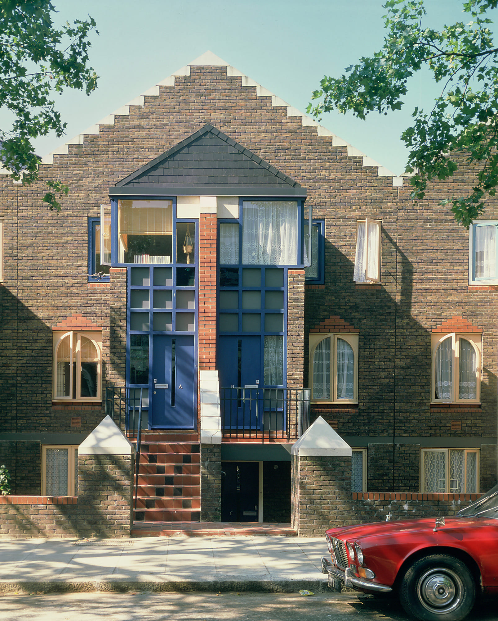 The Return of the Past: first exhibition exploring Postmodernism in ...