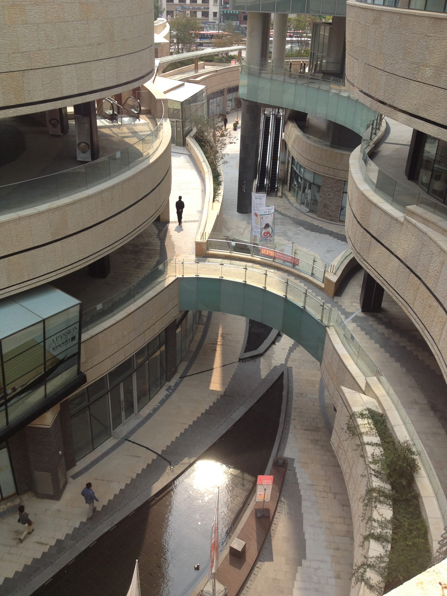 Jerde's Mecenatpolis opens in Seoul | News | Archinect