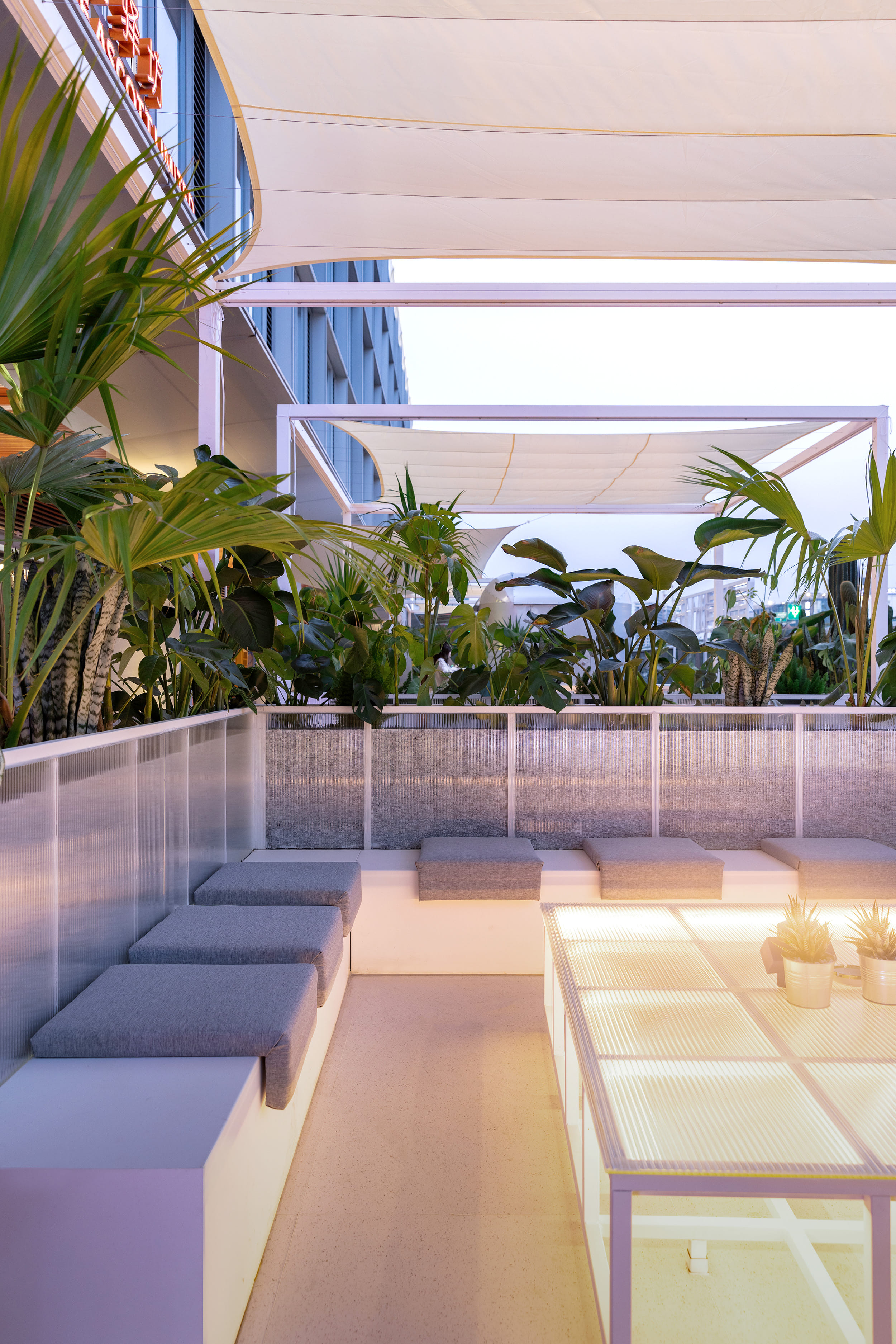 Vanke Lyf Hotel Outdoor Venue | UNFOLD PLANE | Archinect