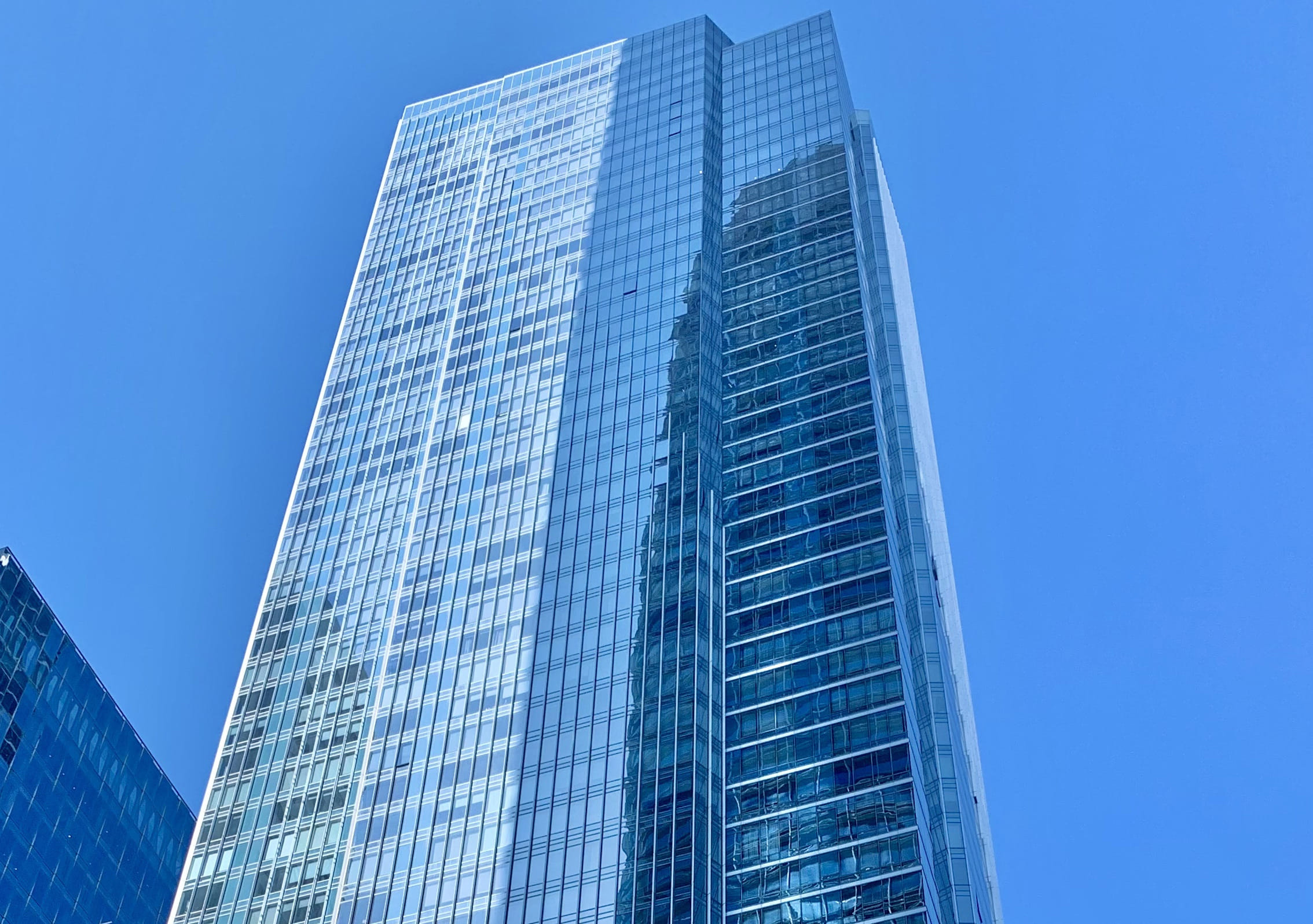 Concerns after high winds cause windows to shatter on San Francisco ...