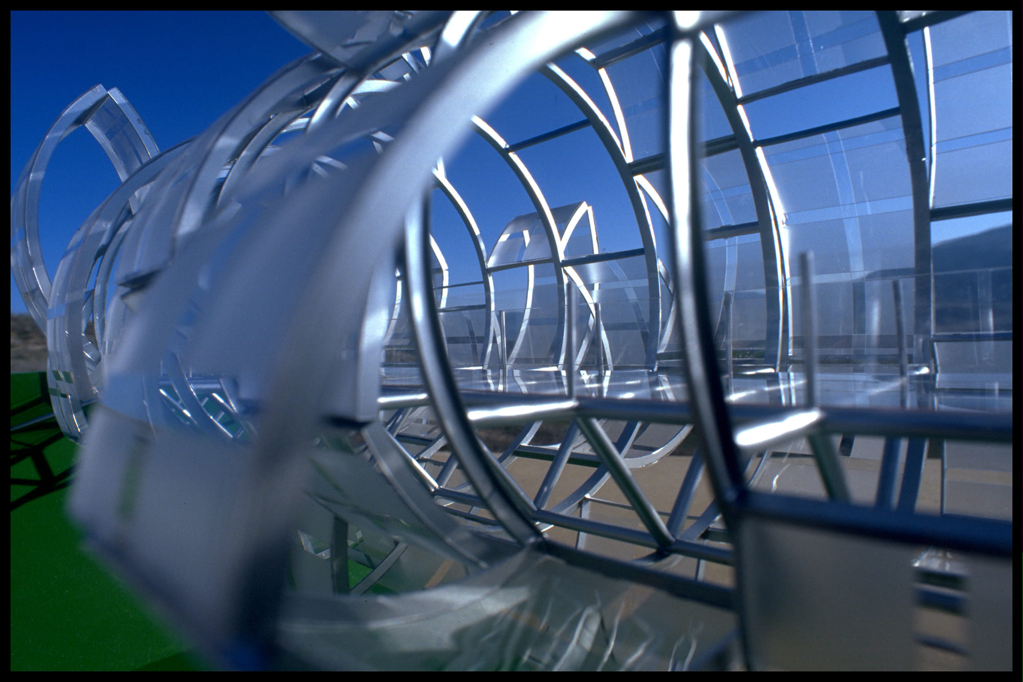 The interactive Space Time Transformation Footbridge | michael jantzen ...