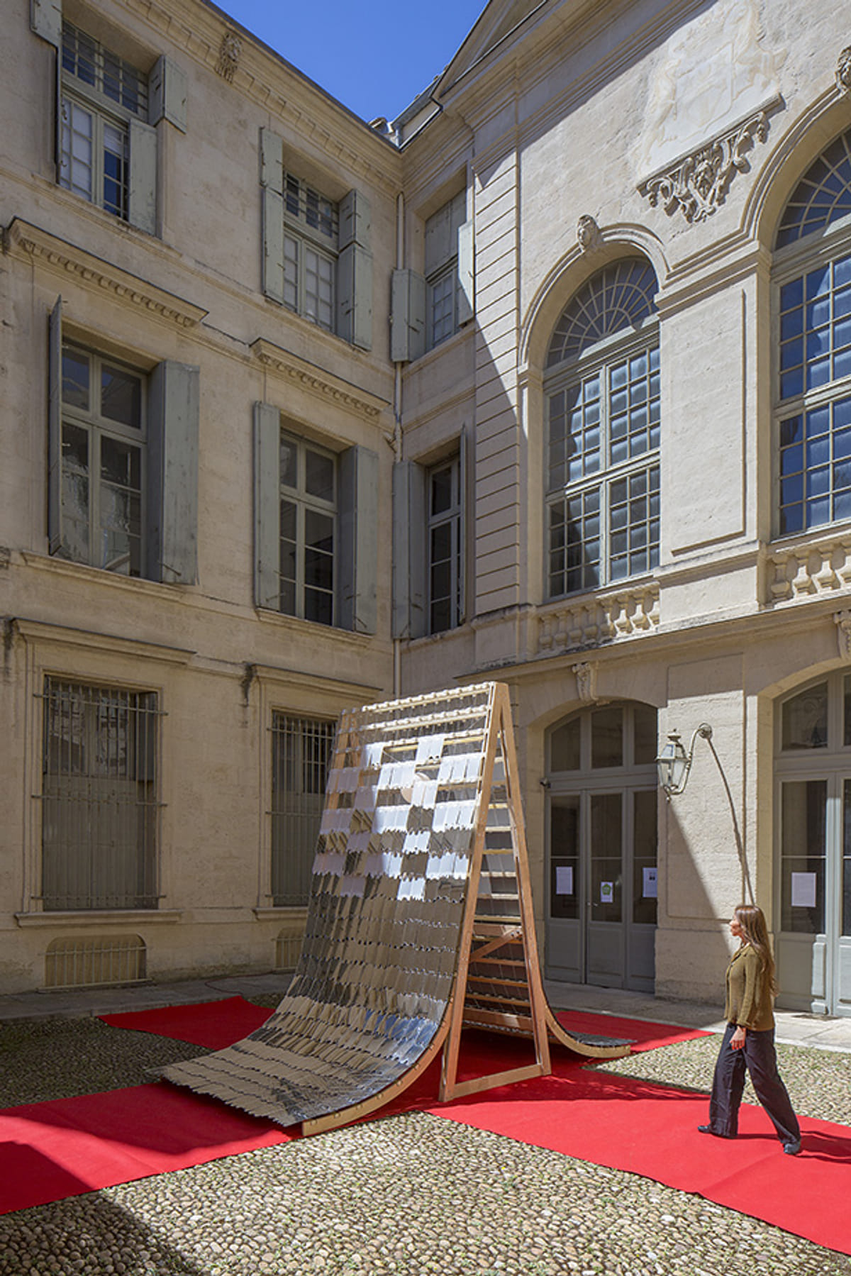 The Proscenium Of Ephemeral Reflections | Álvaro González Serrano ...