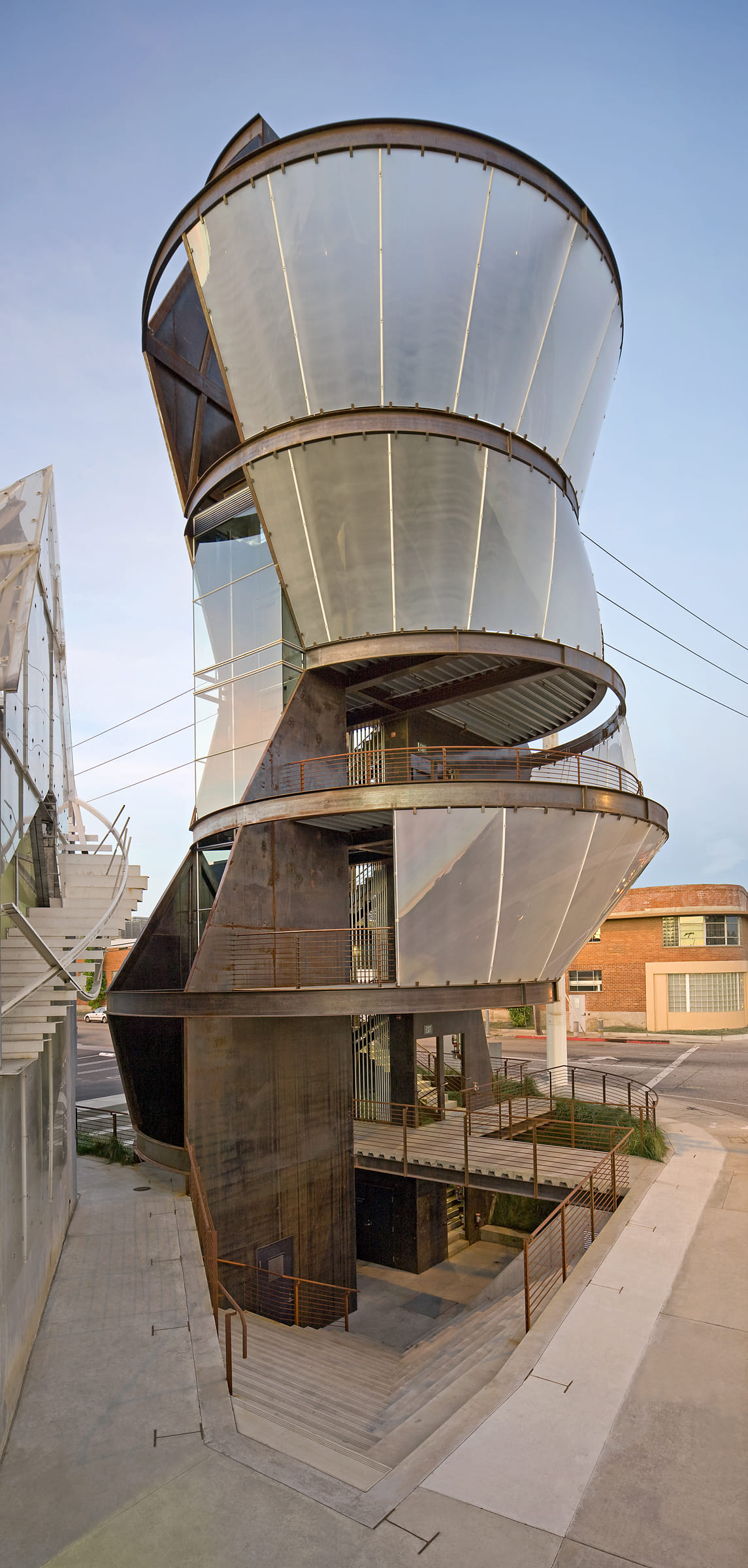 Samitaur Tower | Eric Owen Moss Architects | Archinect