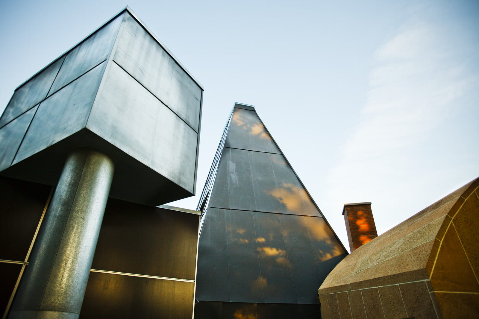 Pondering the cultural value of Frank Gehry's Winton Guest House ...