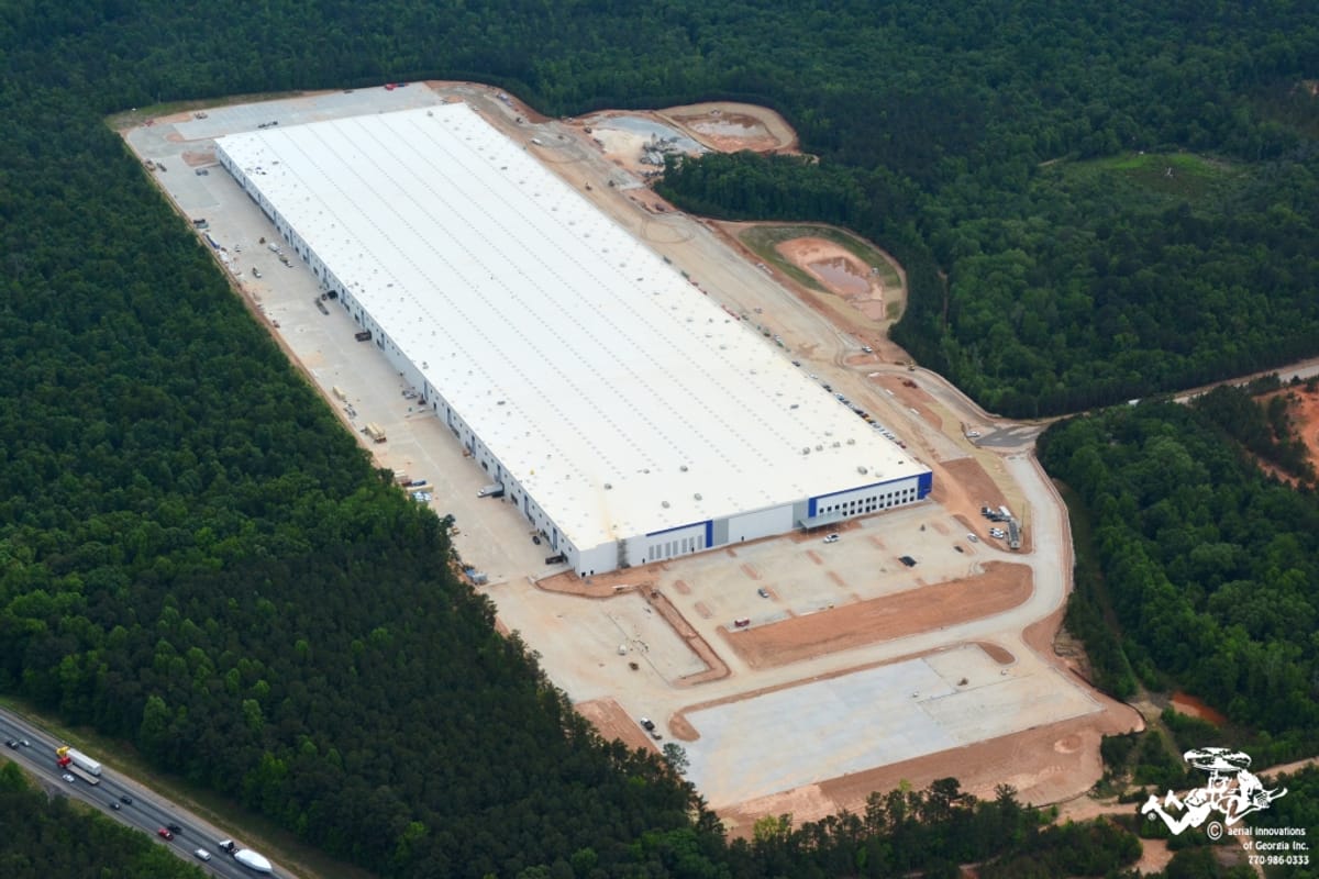 Medline Distribution Center | Agnieszka Szpara, LEED AP BD+C | Archinect