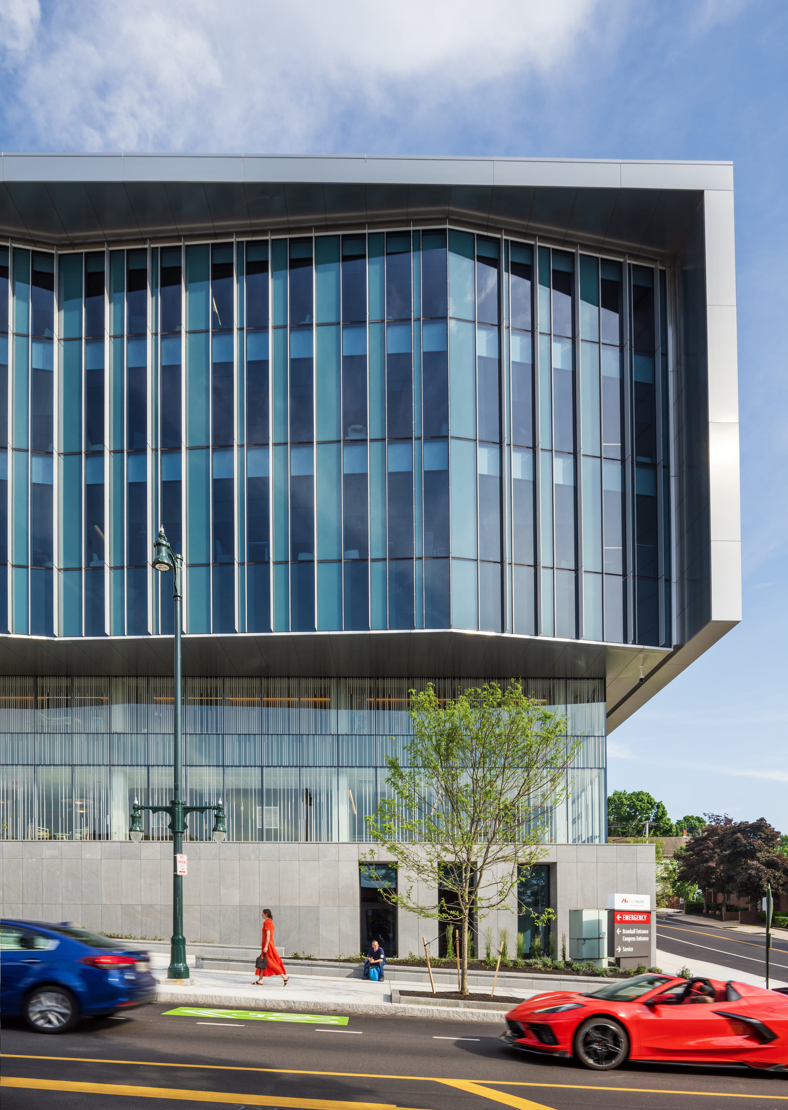 MaineHealth Maine Medical Center Malone Family Tower | Perkins&Will ...