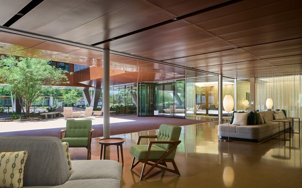 Helios Education Foundation & Vince Roig Convening Center | Architekton ...