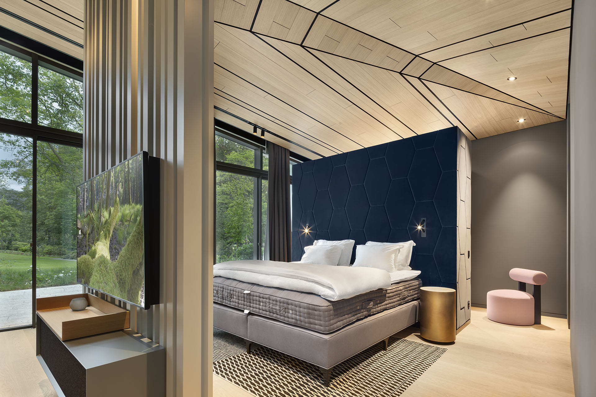 ALEA RESORT POOL SUITE | PLAJER + FRANZ | Archinect