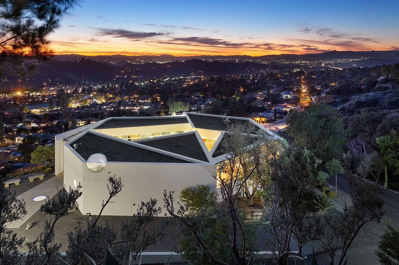 Flea's Michael Maltzan-designed hillside LA compound drops price from ...