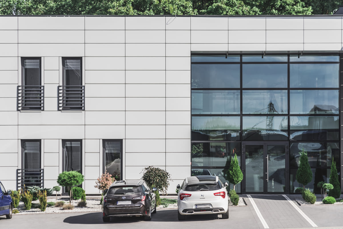 Office building | Kris Kilian | Archinect