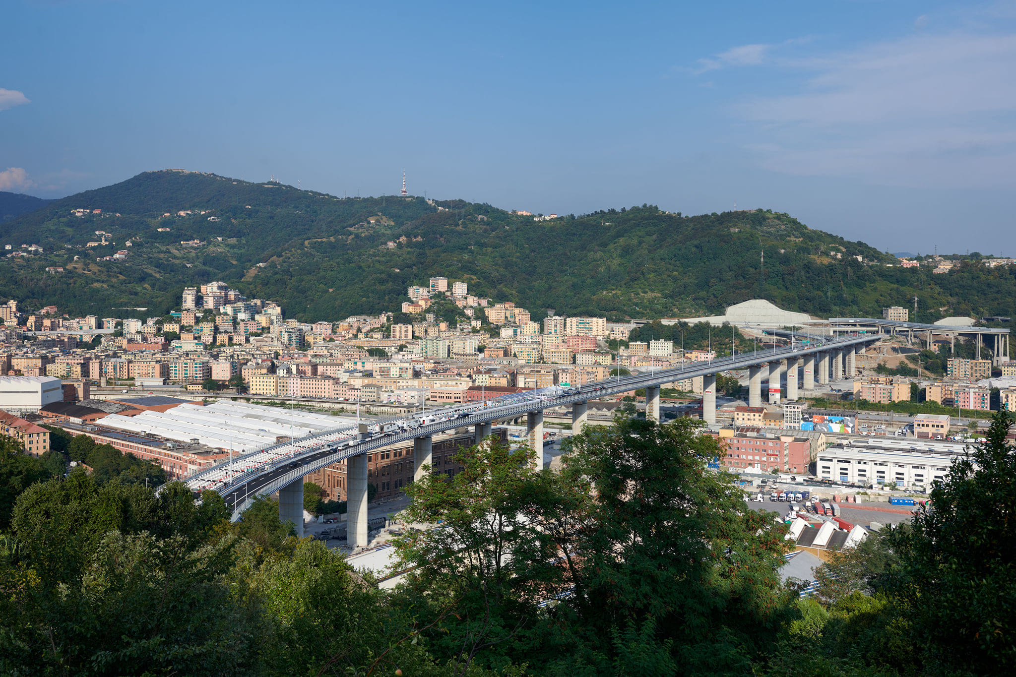 Renzo Piano-designed Genoa Bridge completed in record 15 months | News ...