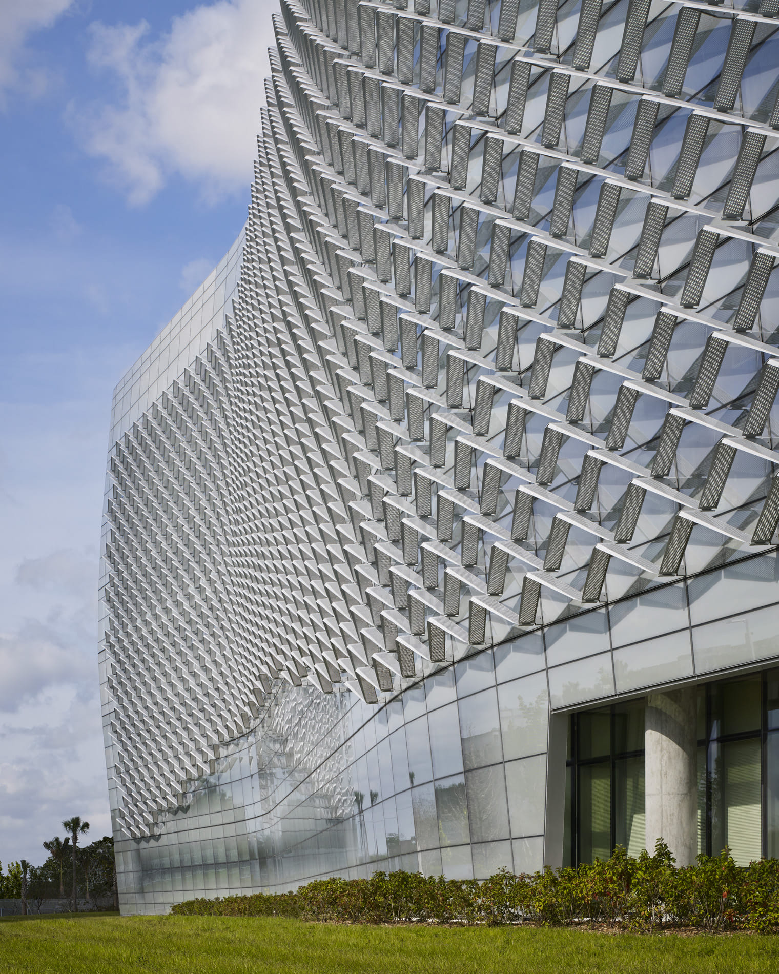 Grogan | Dove FBI Building | Krueck Sexton Partners | Archinect