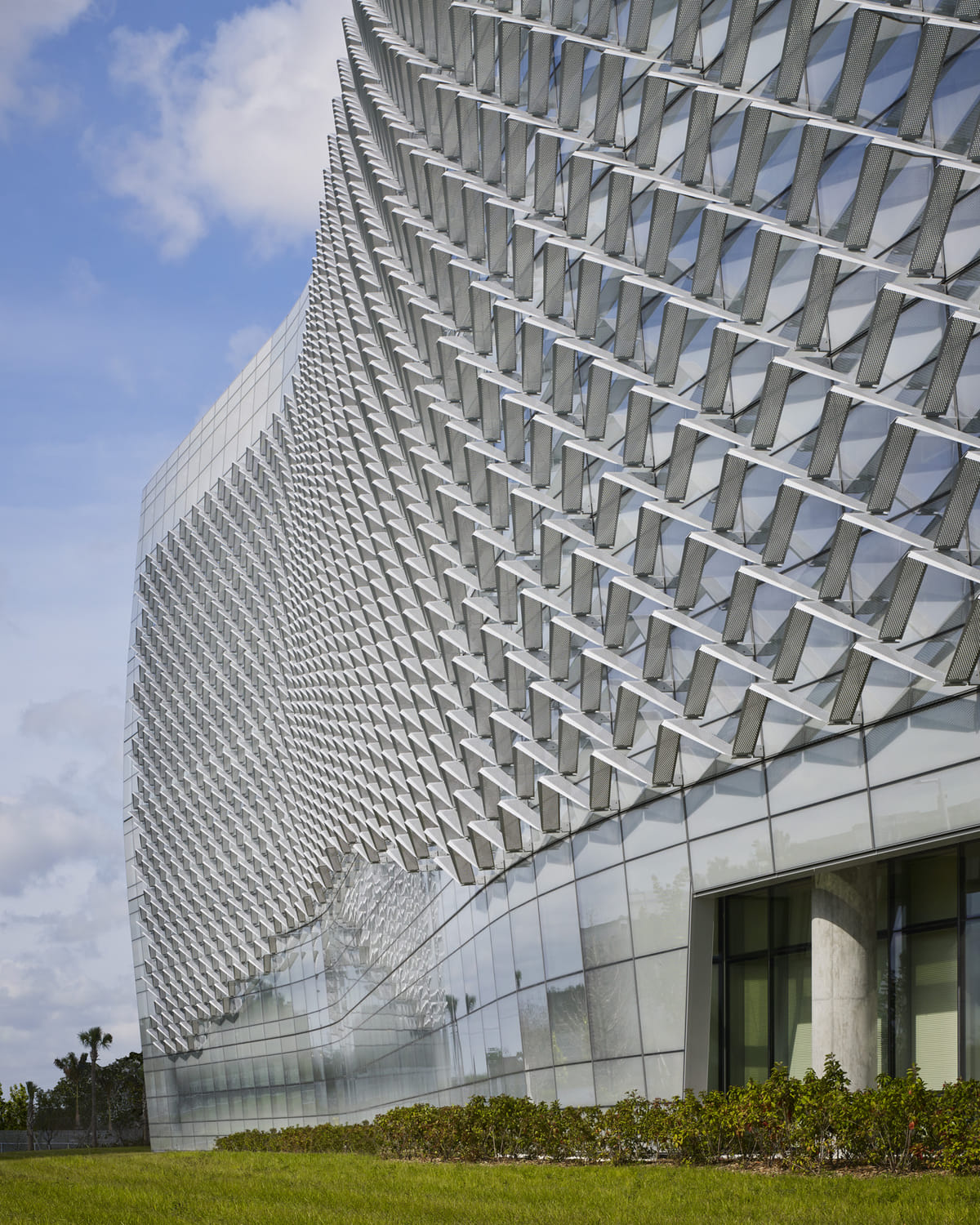 Grogan | Dove FBI Building | Krueck Sexton Partners | Archinect