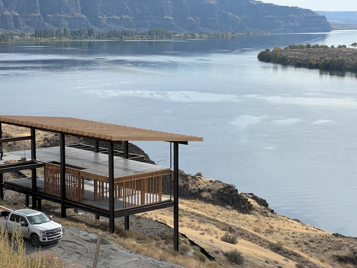 West Bar | ONOMA ARCHITECTURE | Archinect