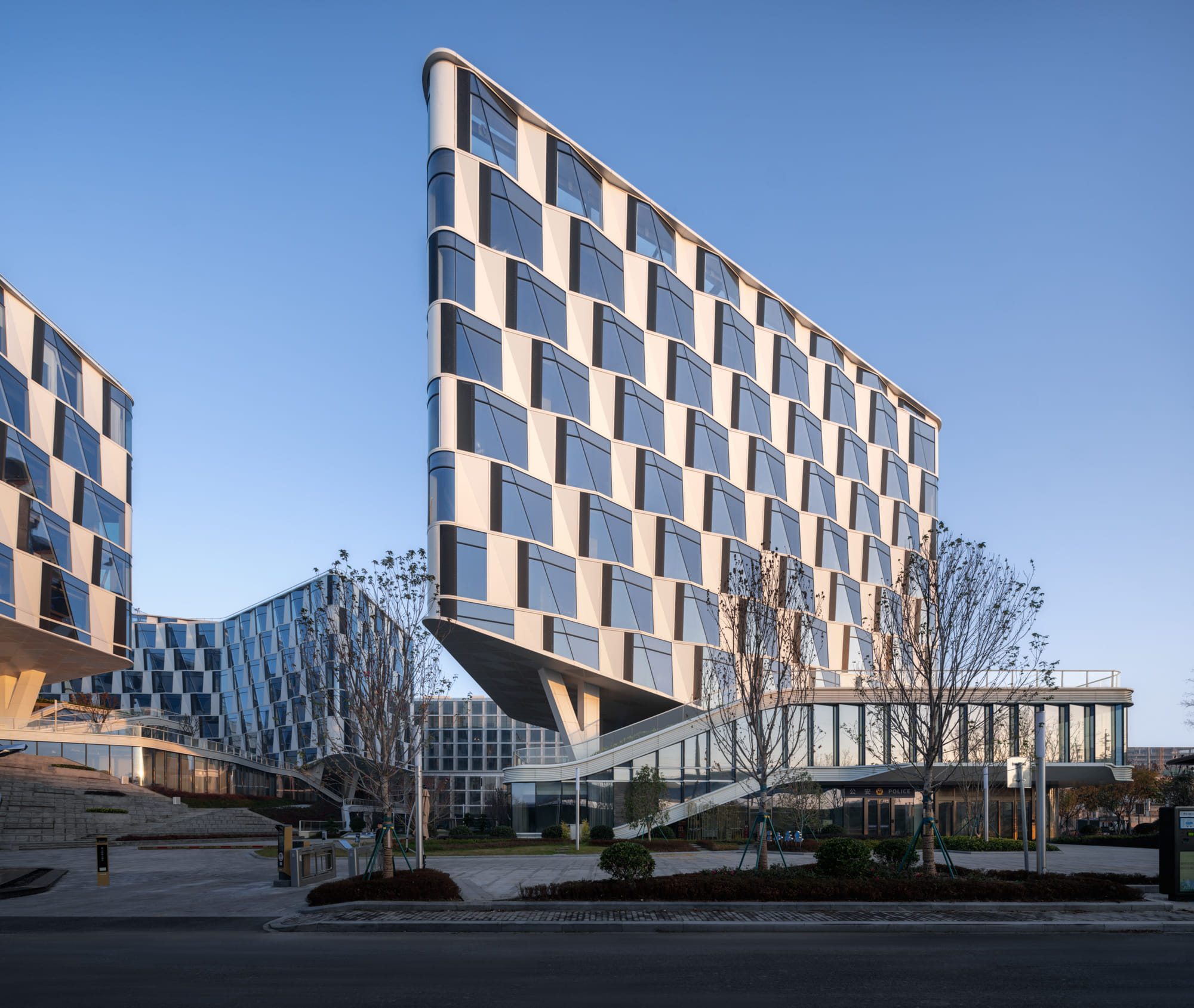 Merit Interactive Headquarters | LYCS Architecture | Archinect