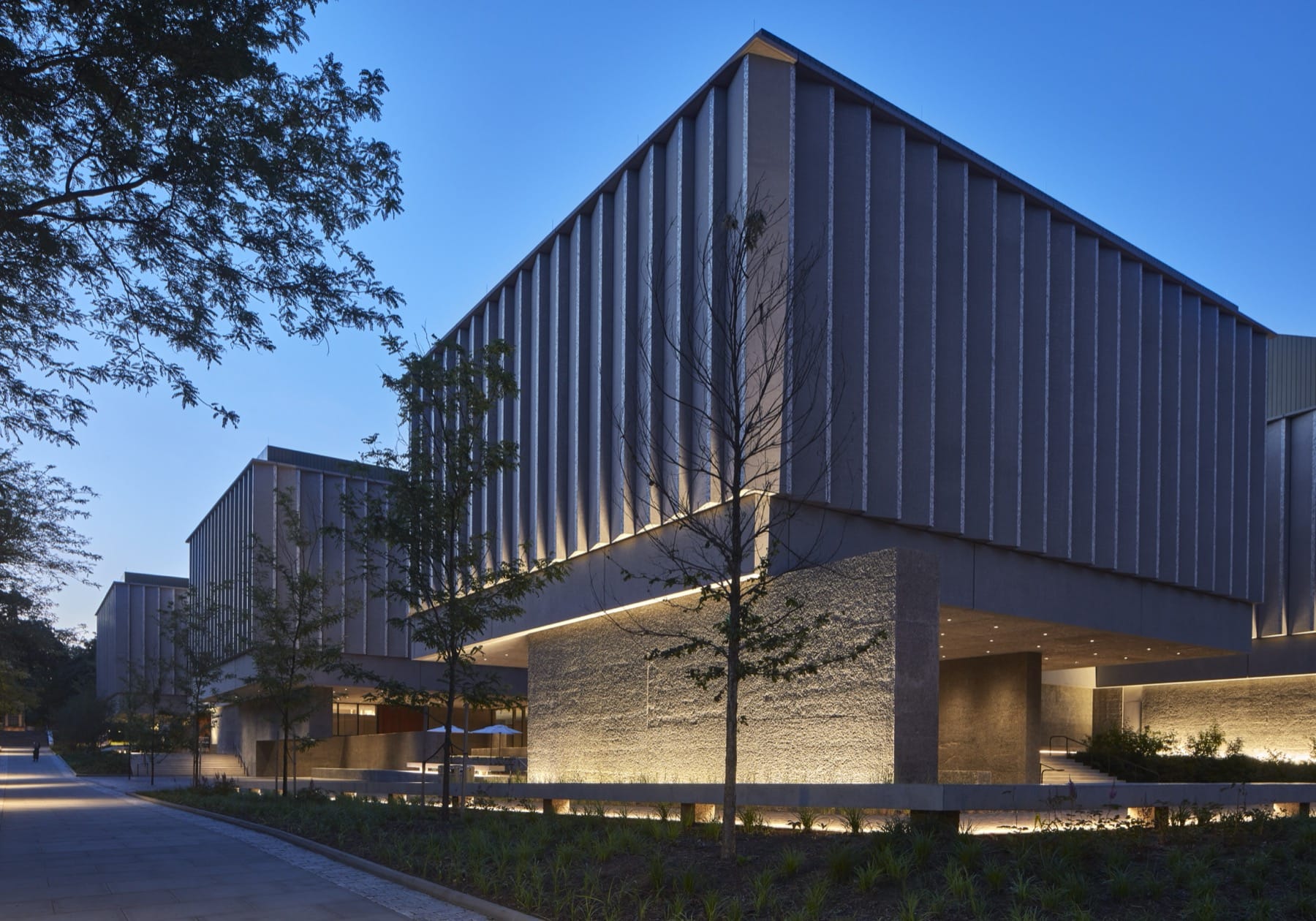 Adjaye completes Princeton University Art Museum behind stone and ...