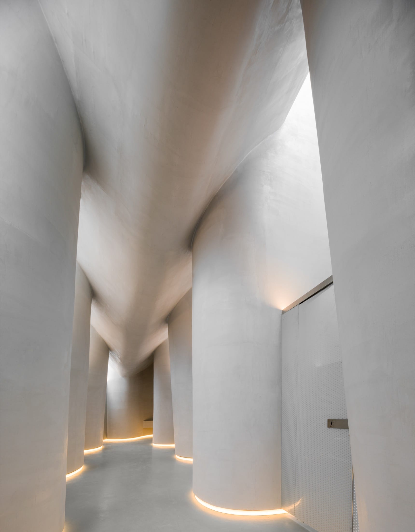 PAO creates Beijing public restroom from single meandering wall ...