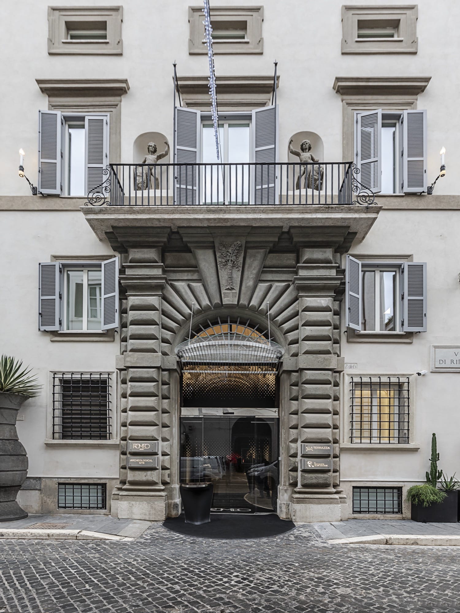 Zaha Hadid Architects renovates historic Rome structure as luxury hotel ...