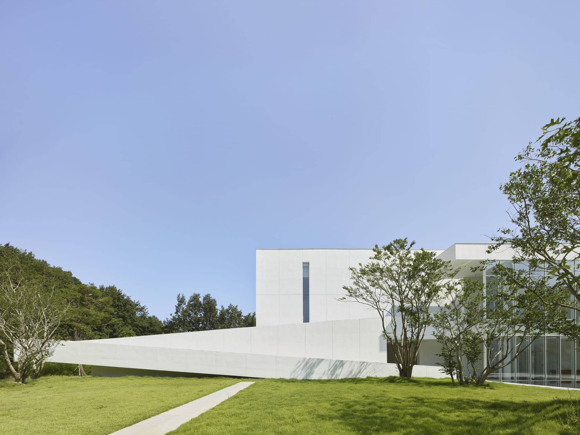 Meier Partners share photos of completed Sorol Art Museum in South ...