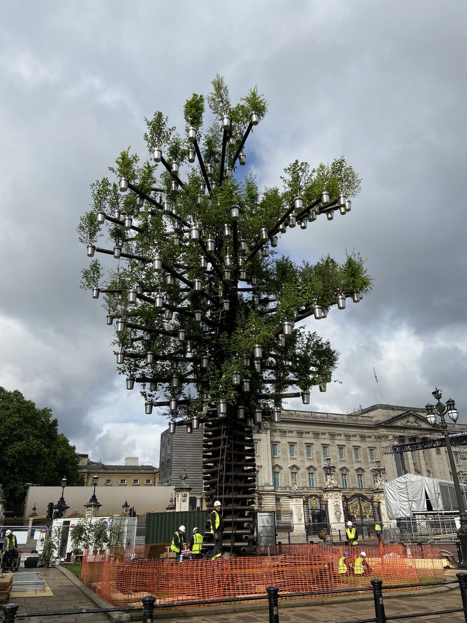 Oliver Wainwright has seen this movie before with Heatherwick’s Tree of ...