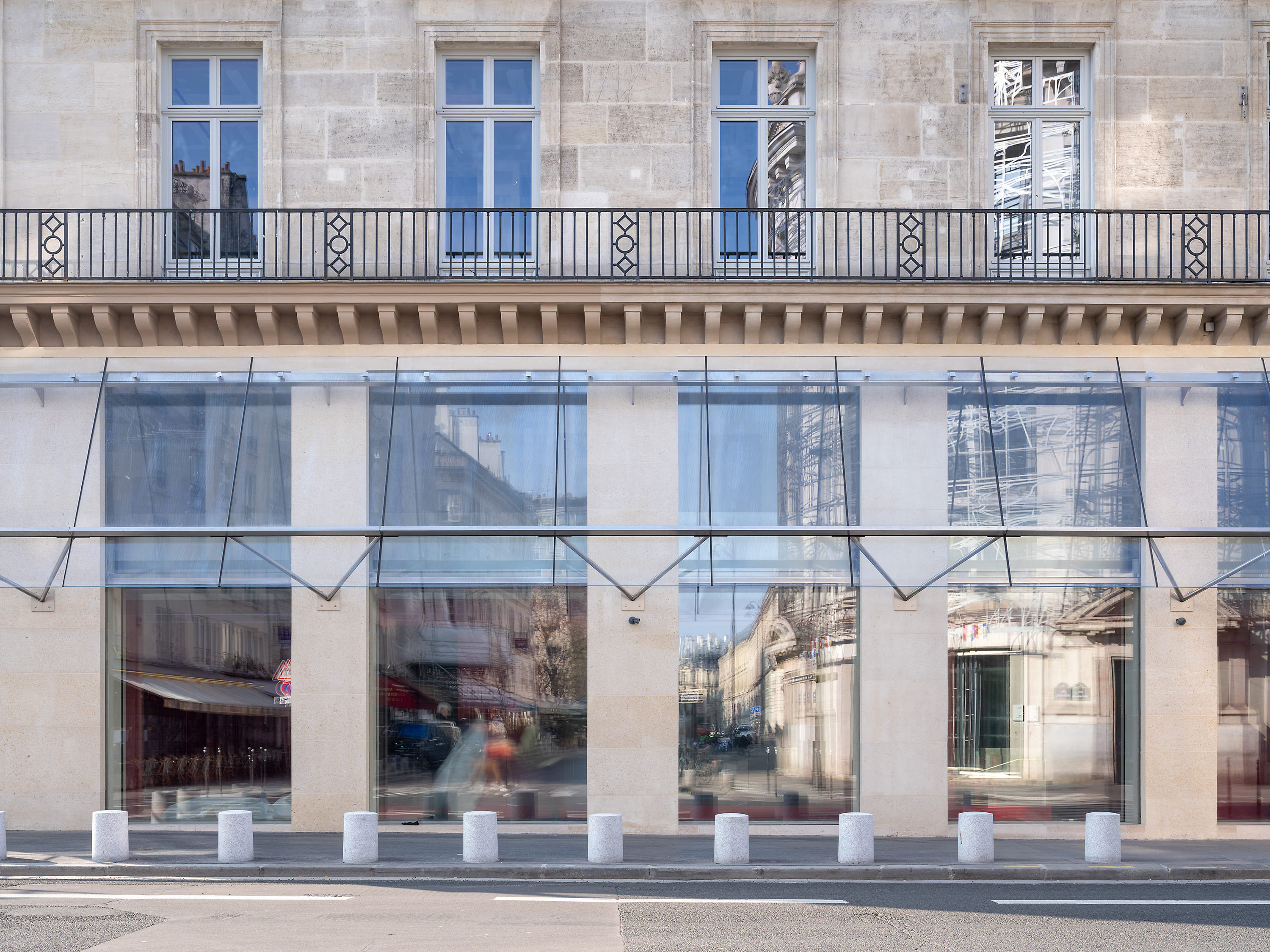 Jean Nouvel's Fondation Cartier unveils opening date and new interior ...