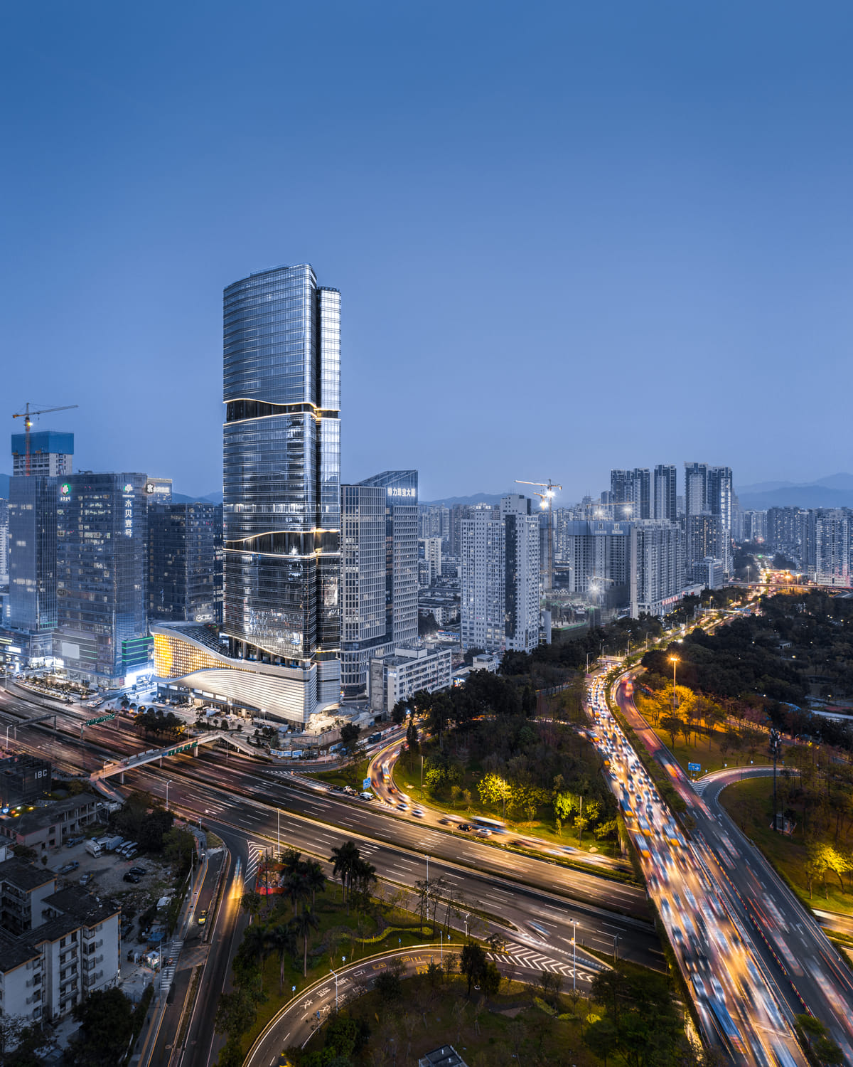 Shenzhen's Newest Super High-Rise Landmark: The 210-metre SHUIBEI ...