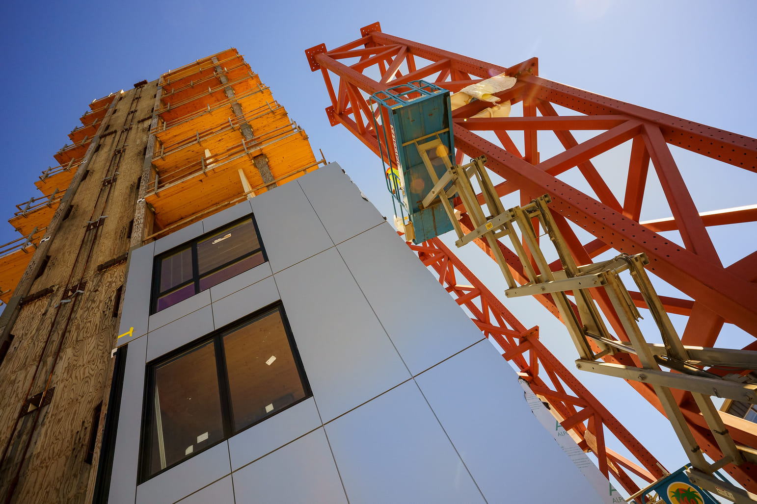 World’s tallest full-scale building earthquake test takes place at UC ...