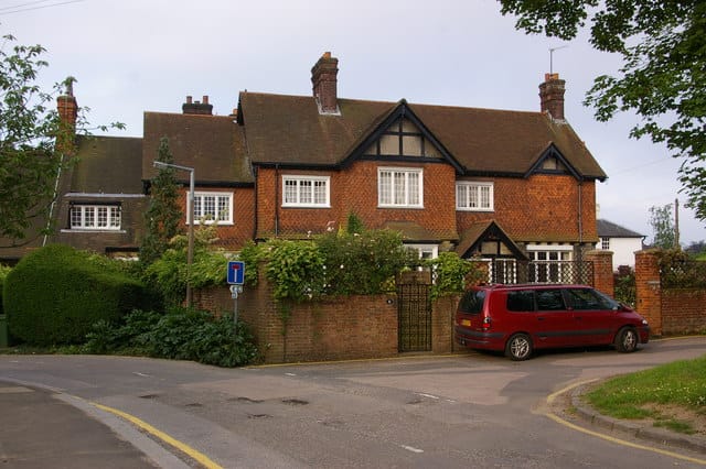 RIBA is calling on the UK government to warm up its interwar houses ...