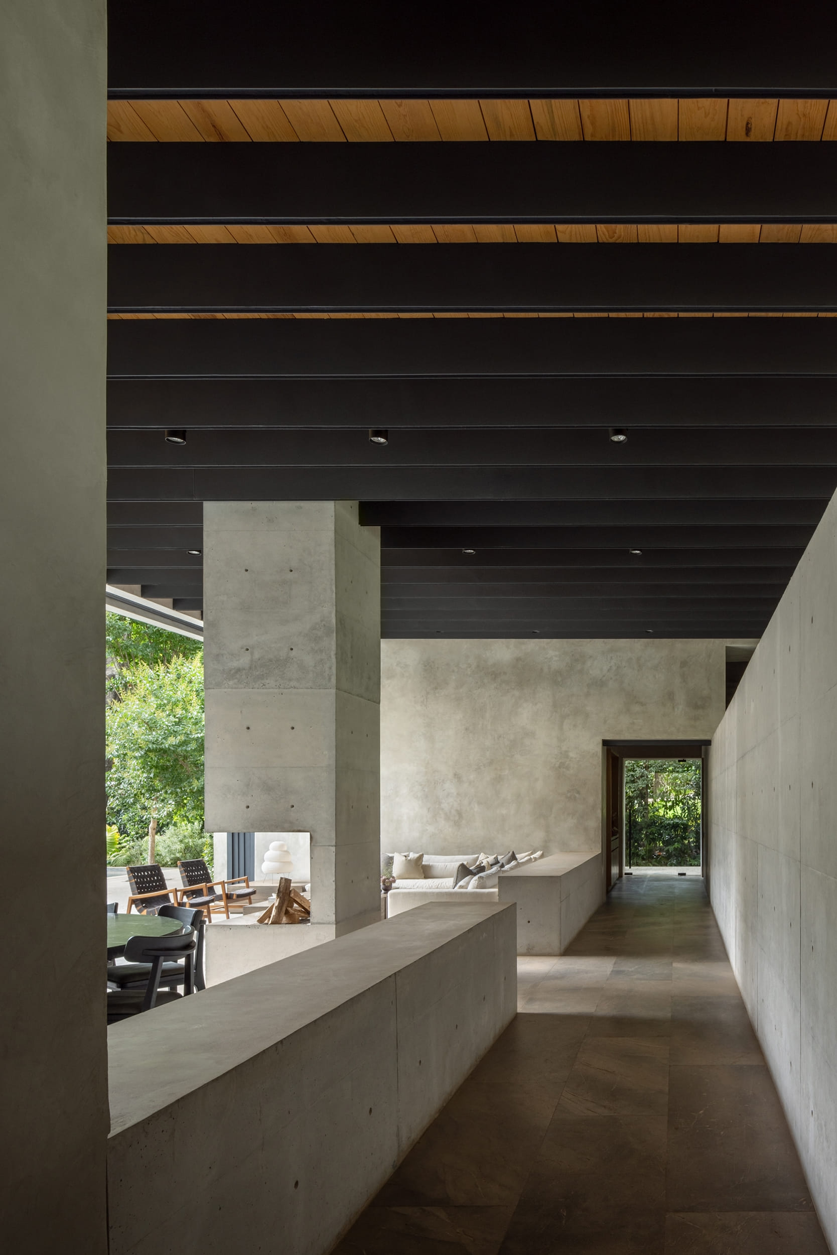 House in Avándaro | ESTUDIO Ignacio Urquiza Ana Paula de Alba | Archinect