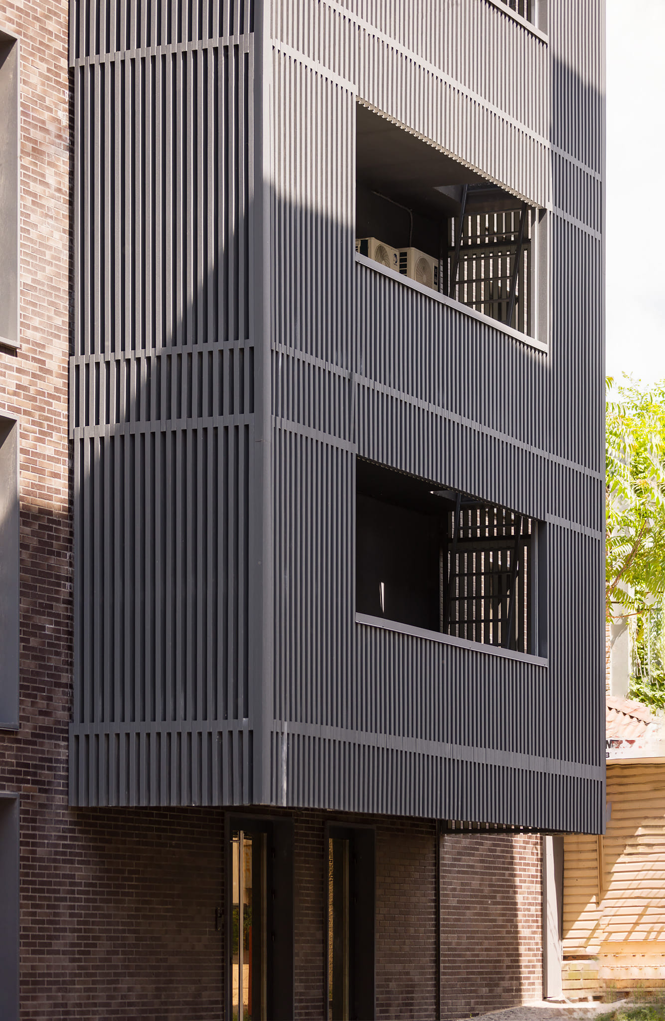 Cube Building | ArchObraz | Archinect