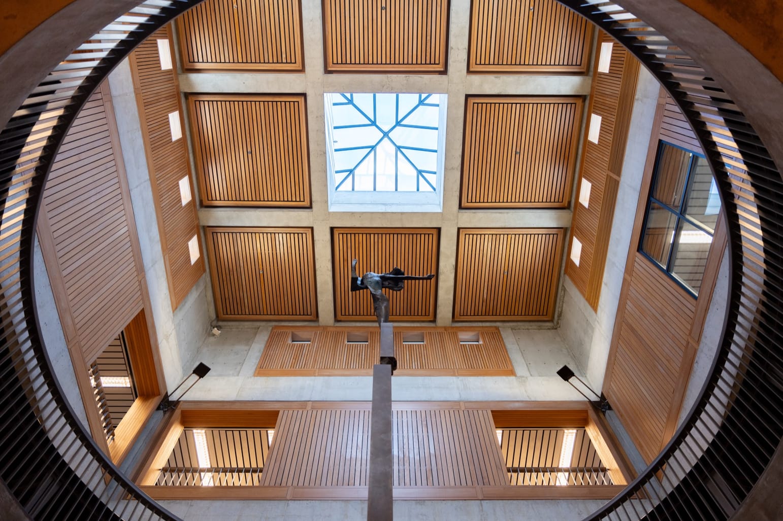 Louis Kahn-designed Graduate Theological Union building in Berkeley ...
