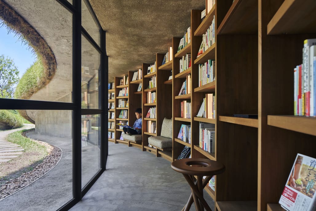 A submerged Japanese library by Hiroshi Nakamura & NAP as a ‘tranquil ...