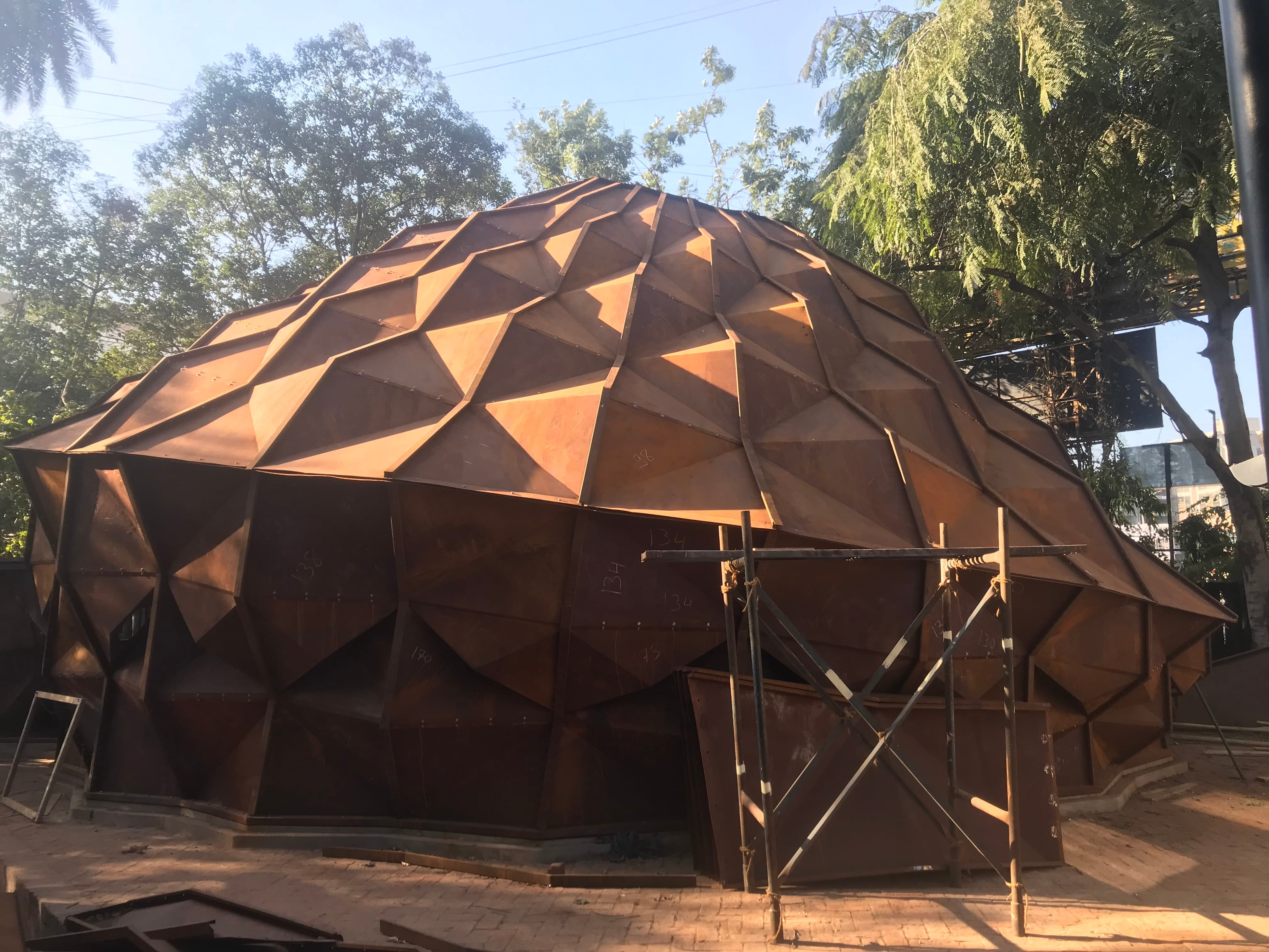 andblack design studio creates a modular, prefabricated black box ...