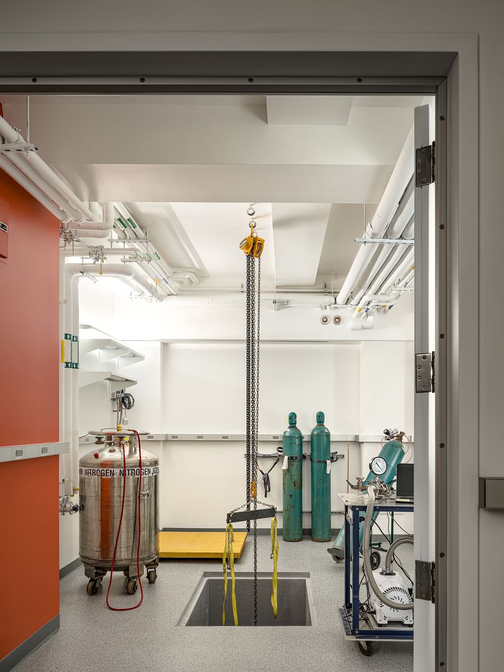 Inside three upgraded Columbia University science labs by Shakespeare ...