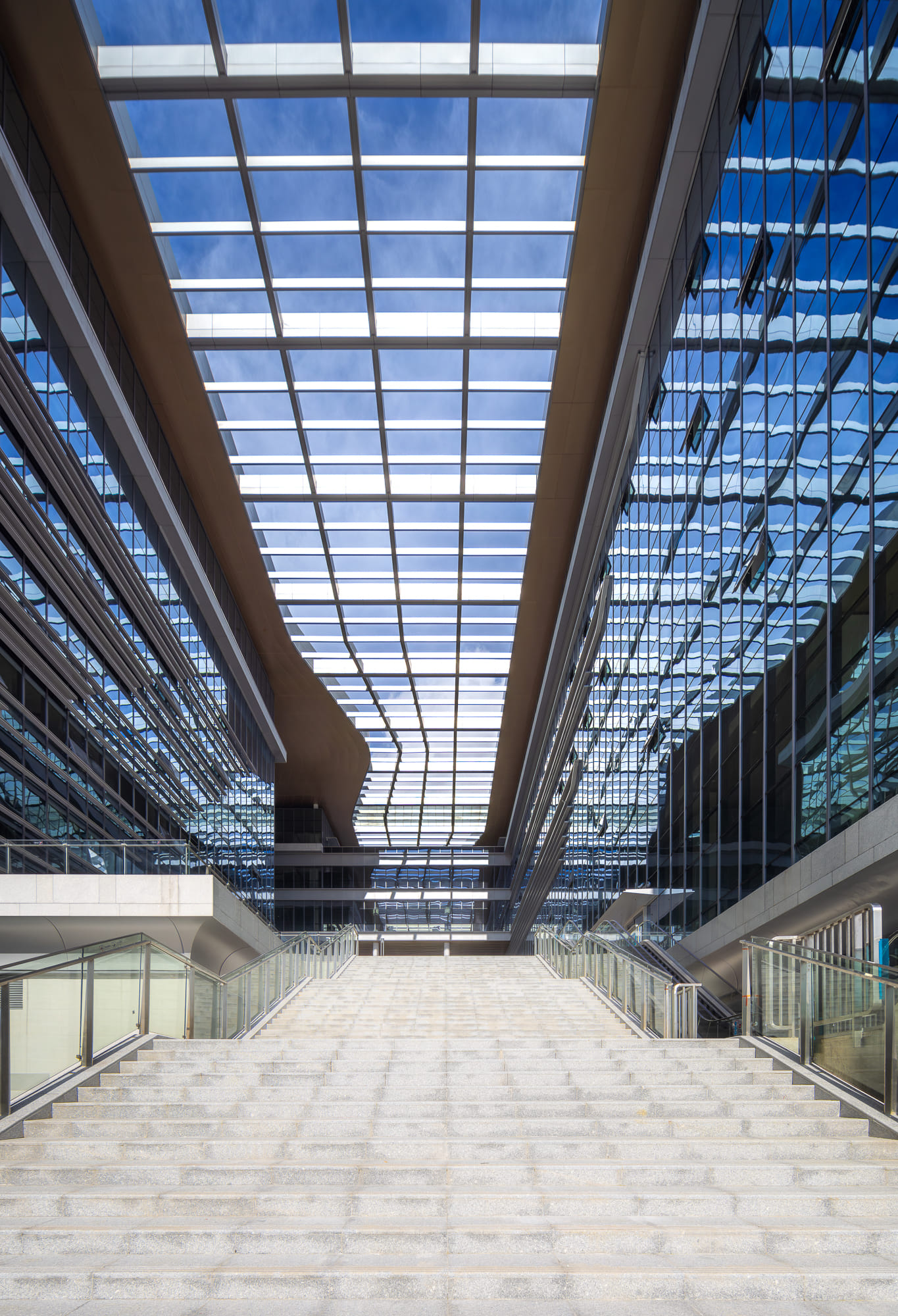 10 Design Announces Completion of New Civic Landmark: Zhuhai Civil ...