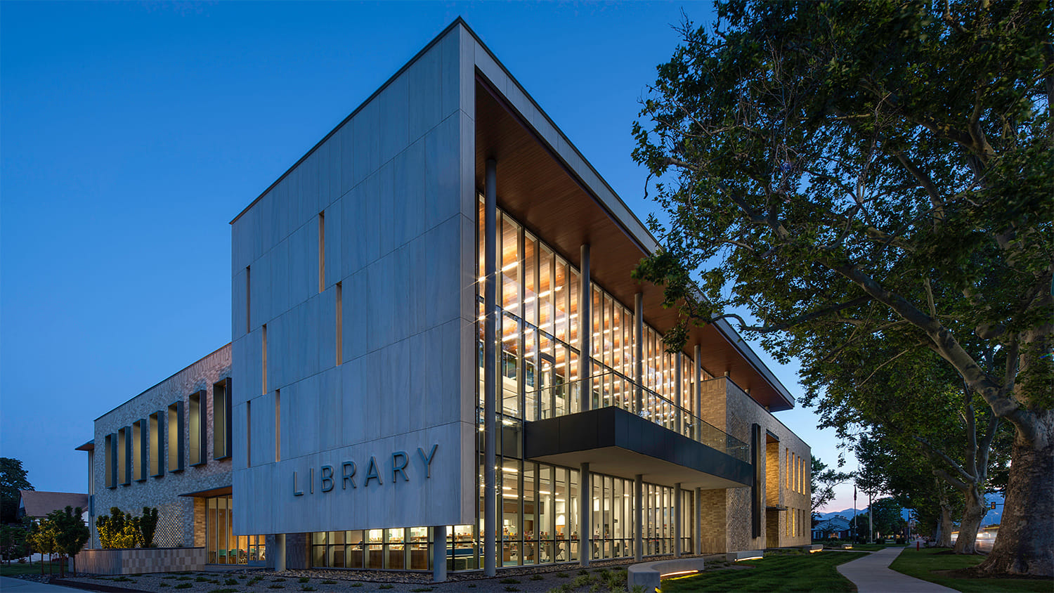 Featured jobs this week at Blalock, Curtis + Ginsberg, Dan Brunn, BCV, and WRNS | News | Archinect