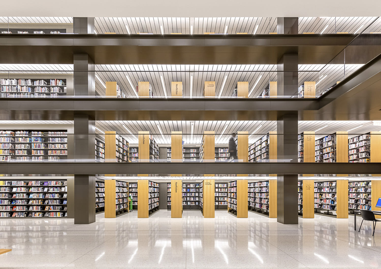 The new Stavros Niarchos Foundation Library opens in the heart of ...