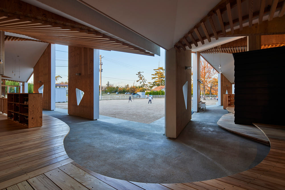 A flexible Japanese nursery school that functions like a village | News ...
