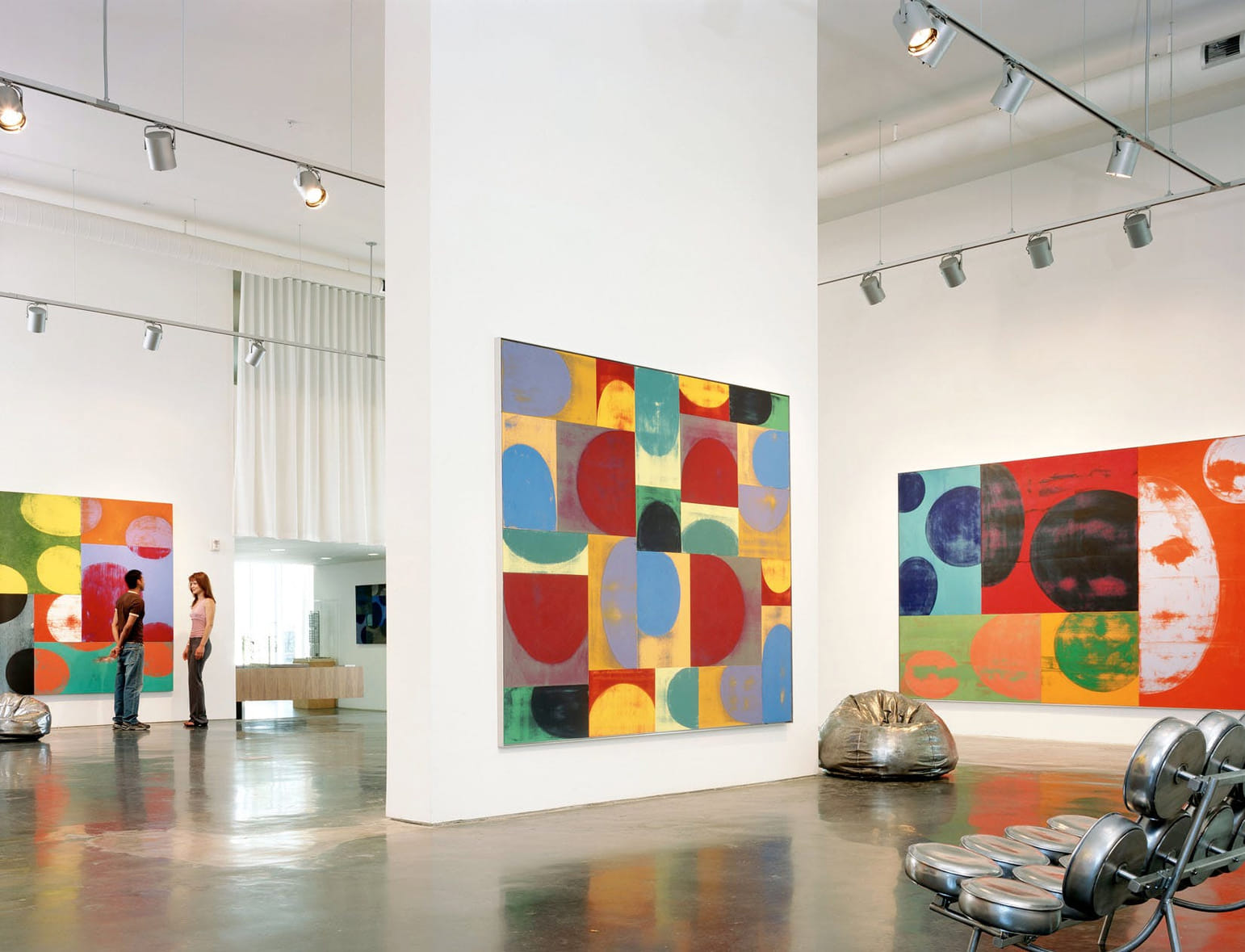 10 exhibition spaces from around the world for your Friday inspiration ...