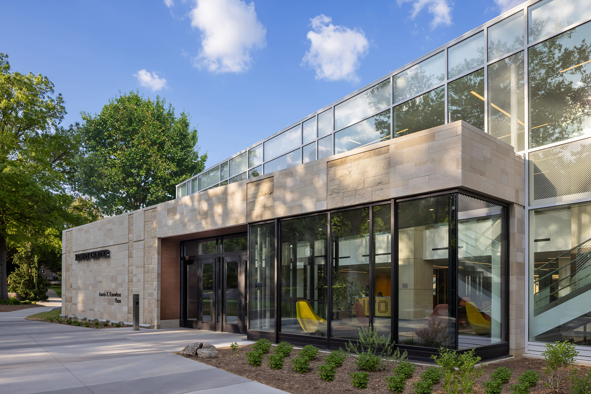 Lowry Center at The College of Wooster | Bergmeyer | Archinect