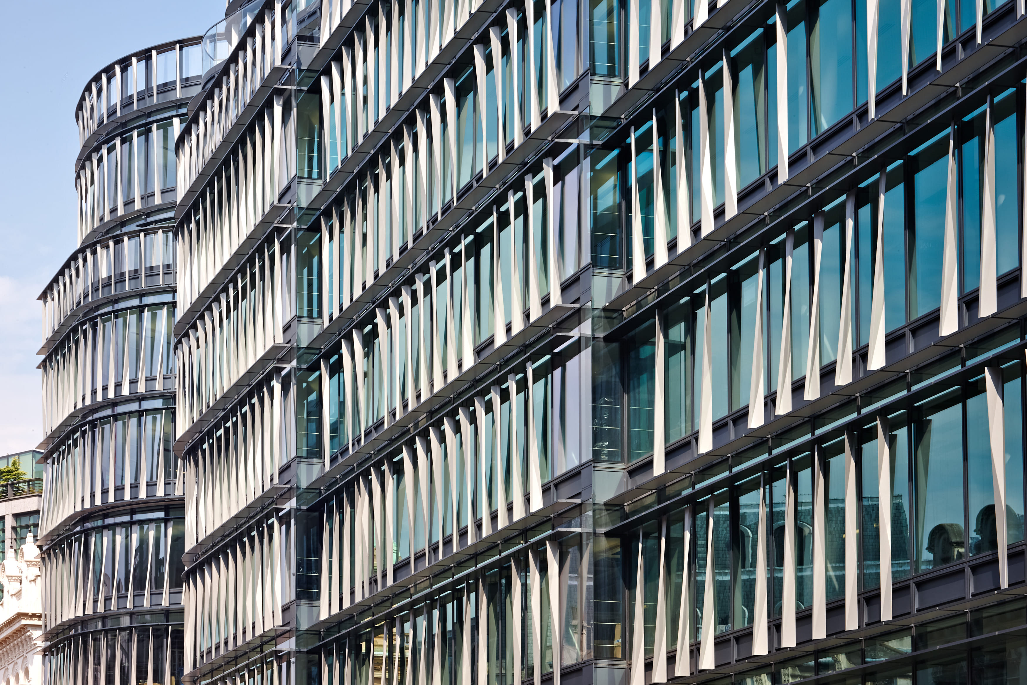 Amazon London | Kohn Pedersen Fox Associates (KPF) | Archinect