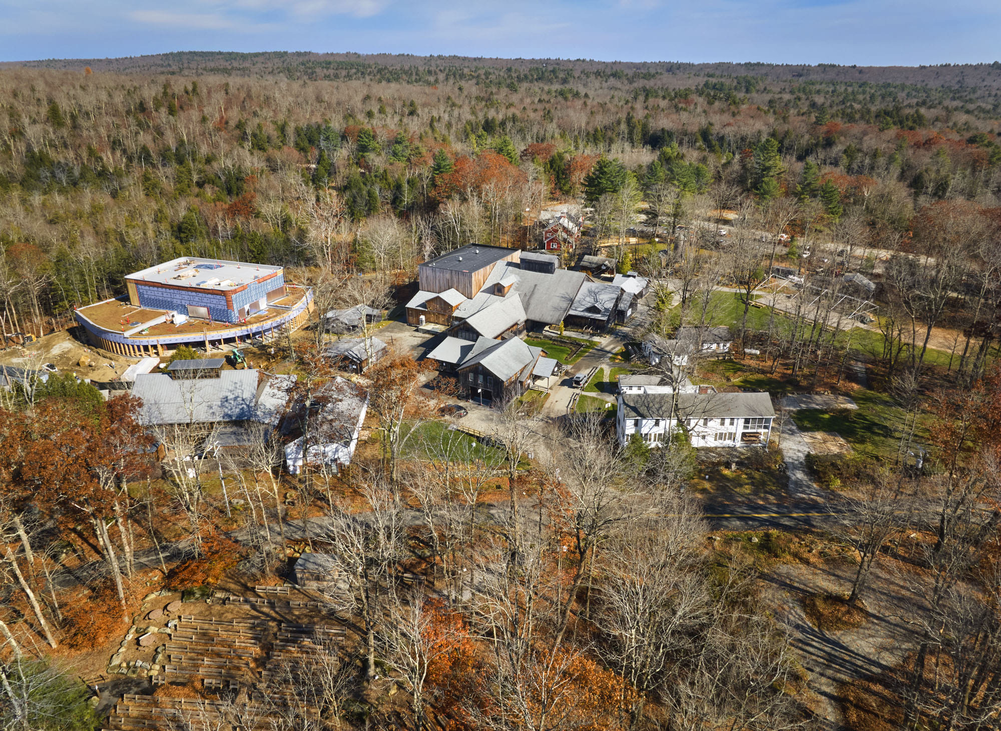 Mecanoo's enigmatic theater design stages Jacob's Pillow for a new era ...