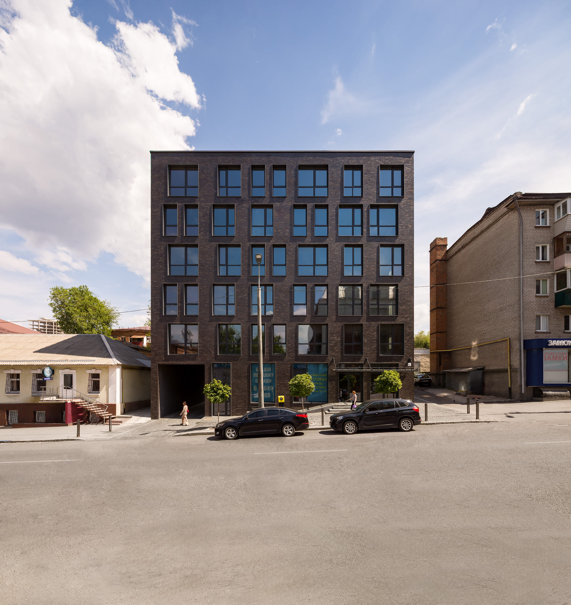 Cube Building | ArchObraz | Archinect
